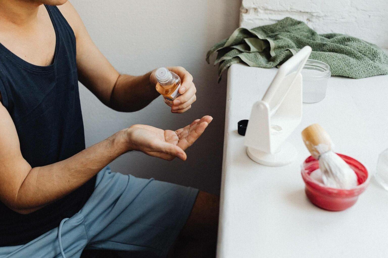 Boutons après rasage : Comment les éviter et ne plus en avoir